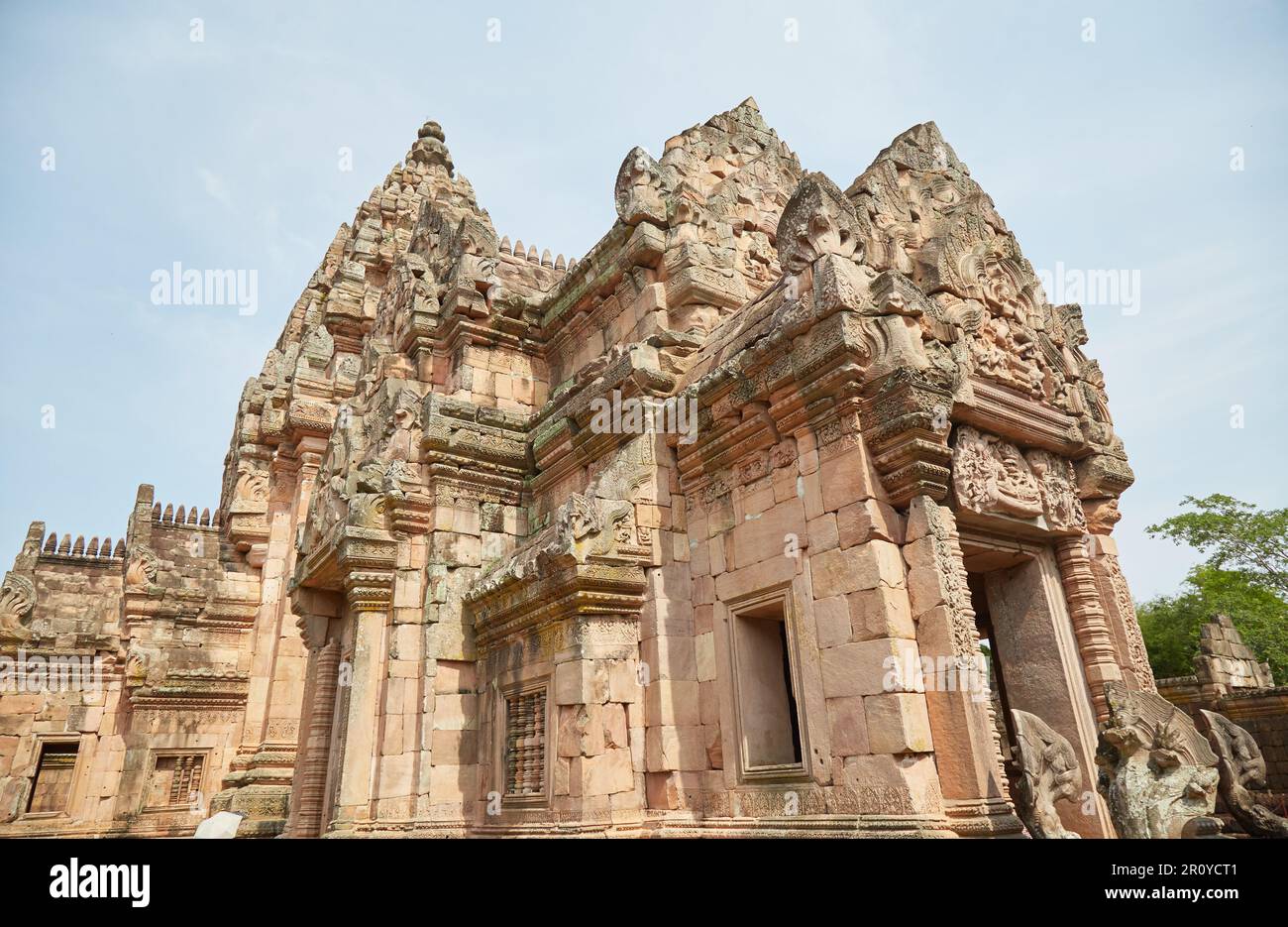 The Khmer Temple of Phnom Rung, Built Atop a Volcano in Buriram ...