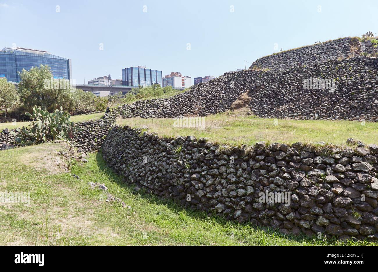 The Circular Pyramid of Cuicuilco to the South of Mexico City Predates ...