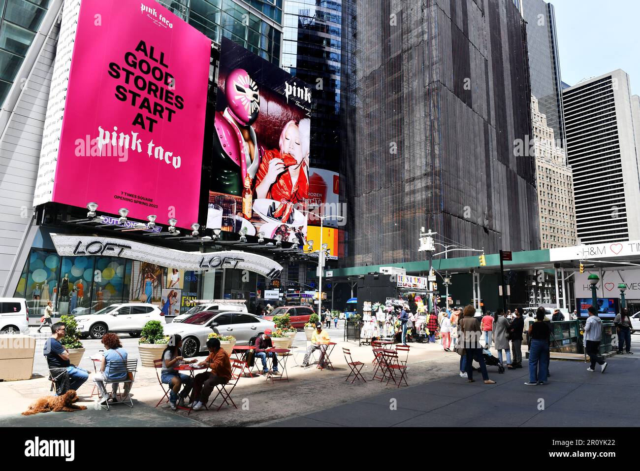 LOFT store in Times Square - Street Scene New York City - USA Stock Photo - Alamy