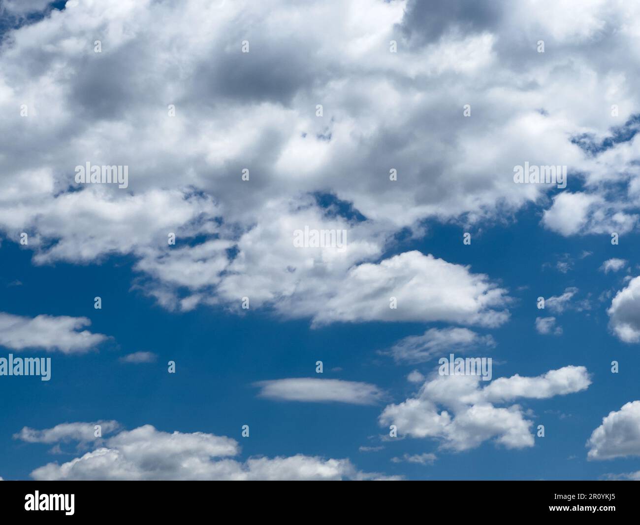Puffy thunderclouds hi-res stock photography and images - Alamy