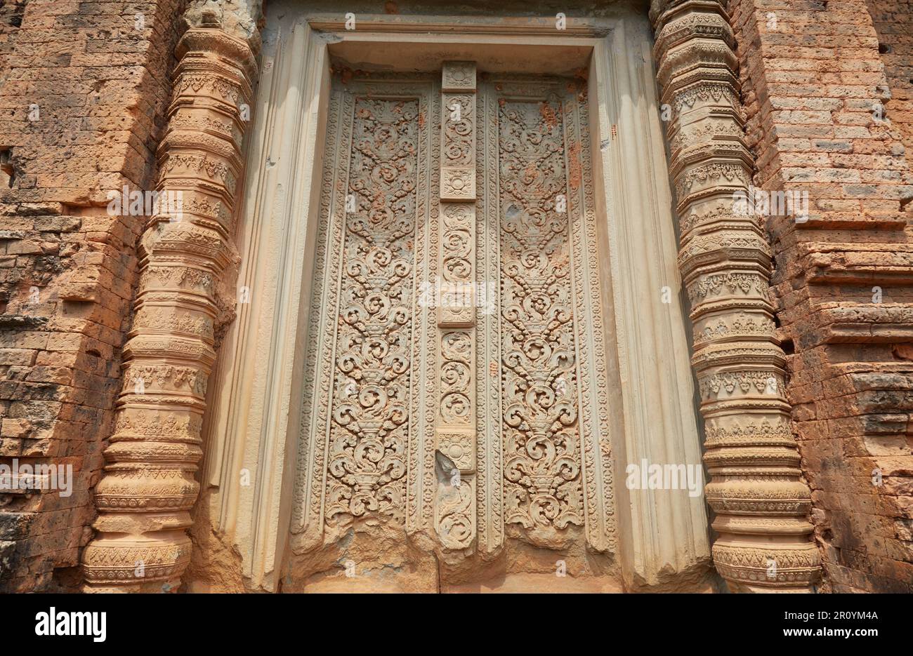 The Unique Baksei Chamkrong Pyramid Temple in Angkor, Cambodia, Outside ...