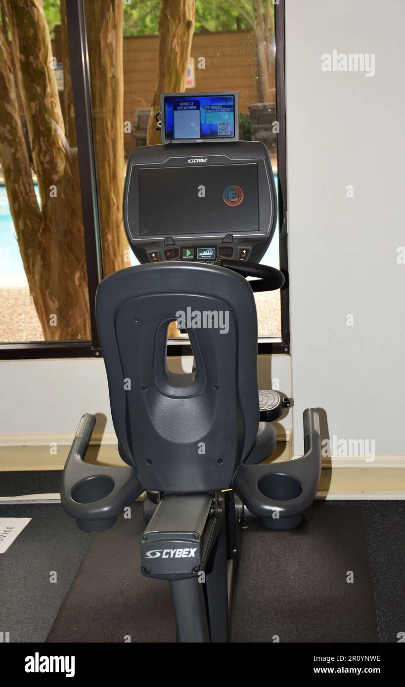 Recumbent body hi-res stock photography and images - Alamy