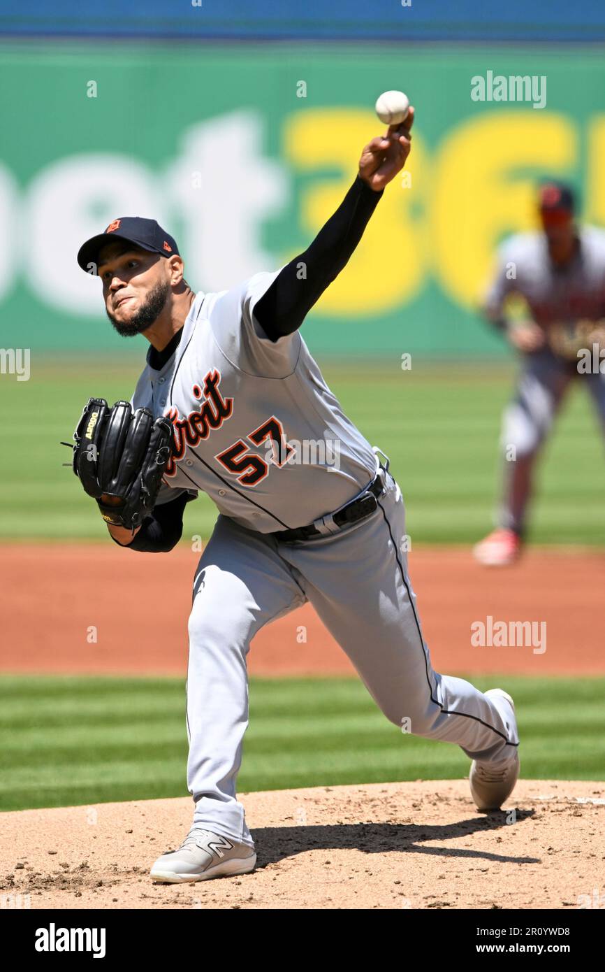 Detroit Tigers starting pitcher Eduardo Rodríguez delivers during the ...