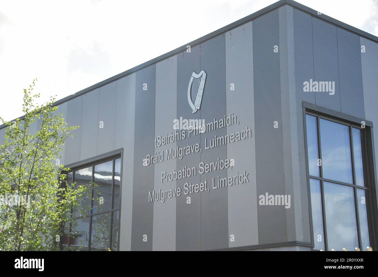 Limerick court hi-res stock photography and images - Alamy