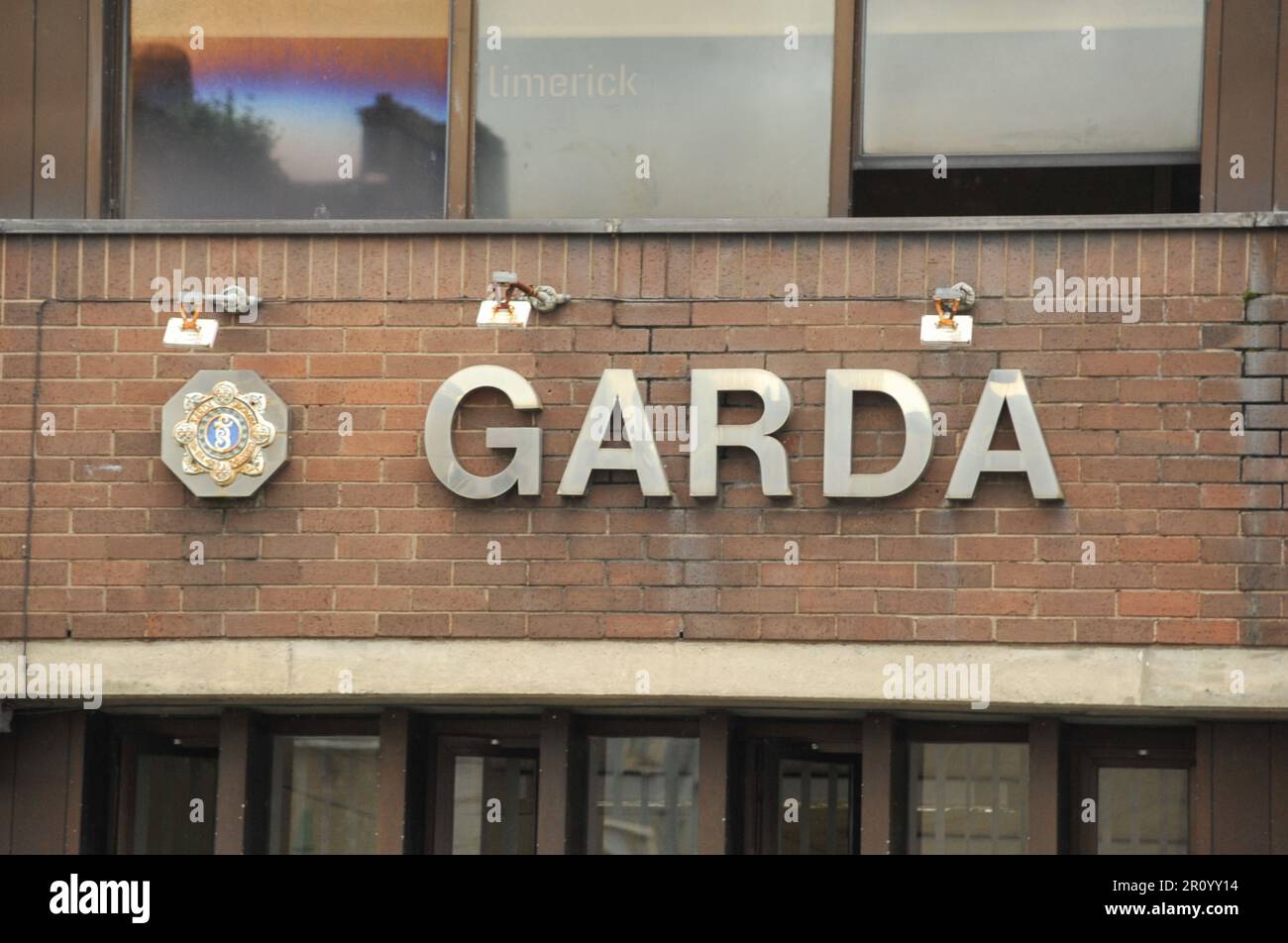 Henry street garda ireland hi-res stock photography and images - Alamy