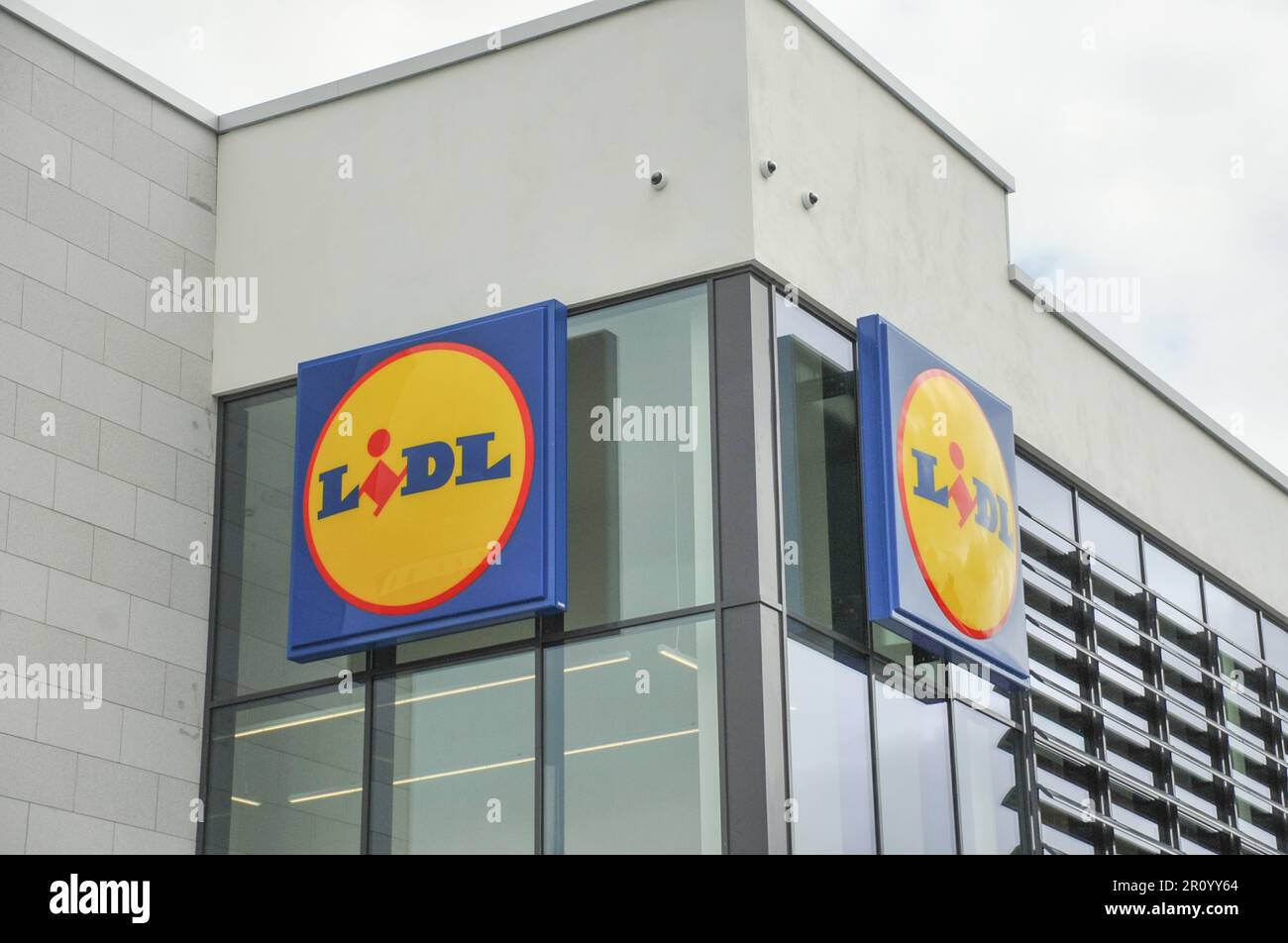 Lidl store, Limerick city. Ireland Stock Photo - Alamy