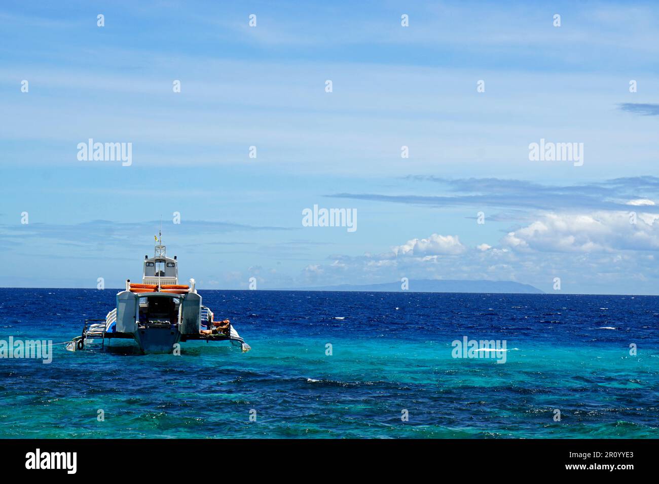 traditional wooden outrigger boats on the philippine islands Stock ...