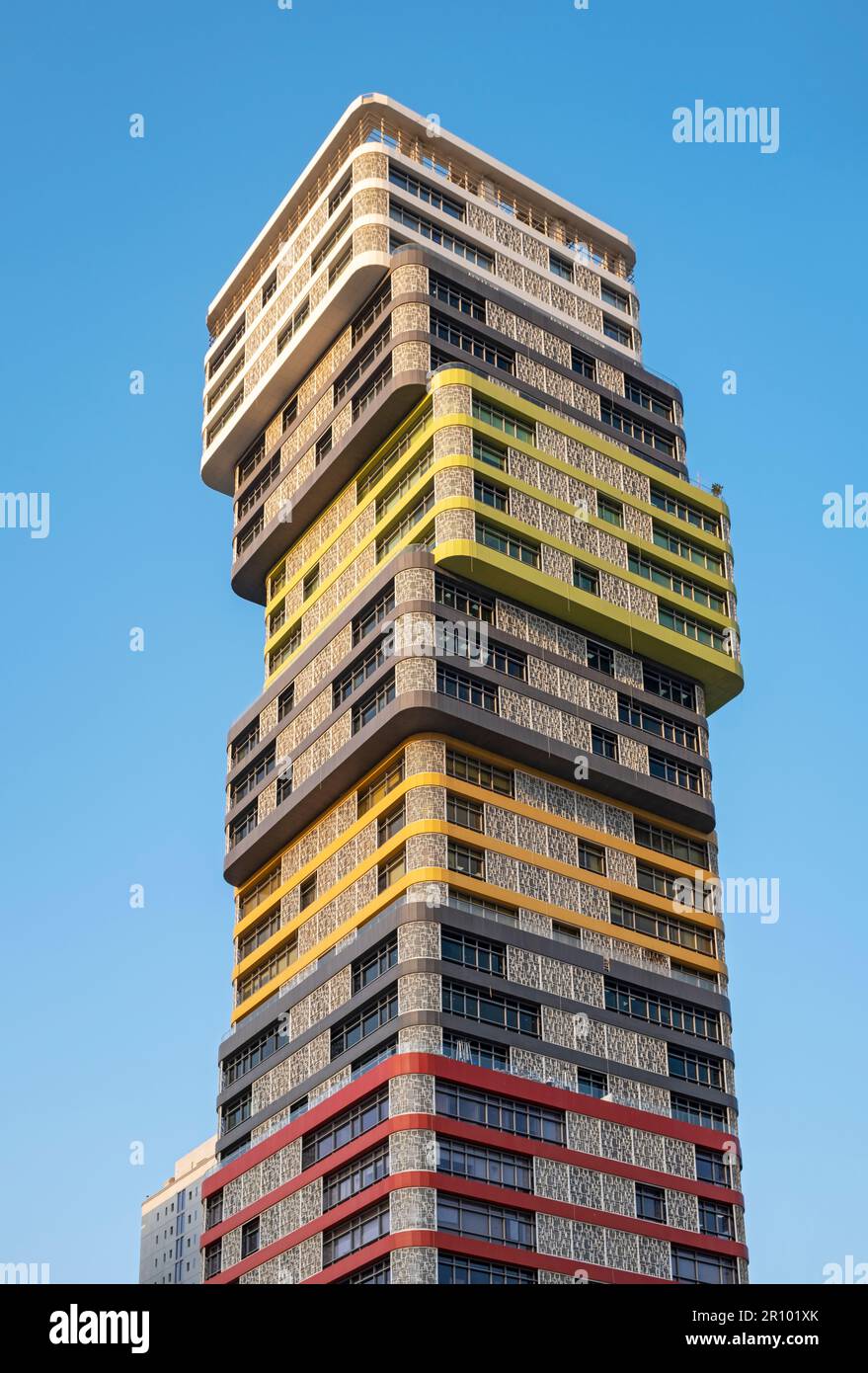 Marina Twin Tower office building, Lusail, Doha, Qatar Stock Photo - Alamy