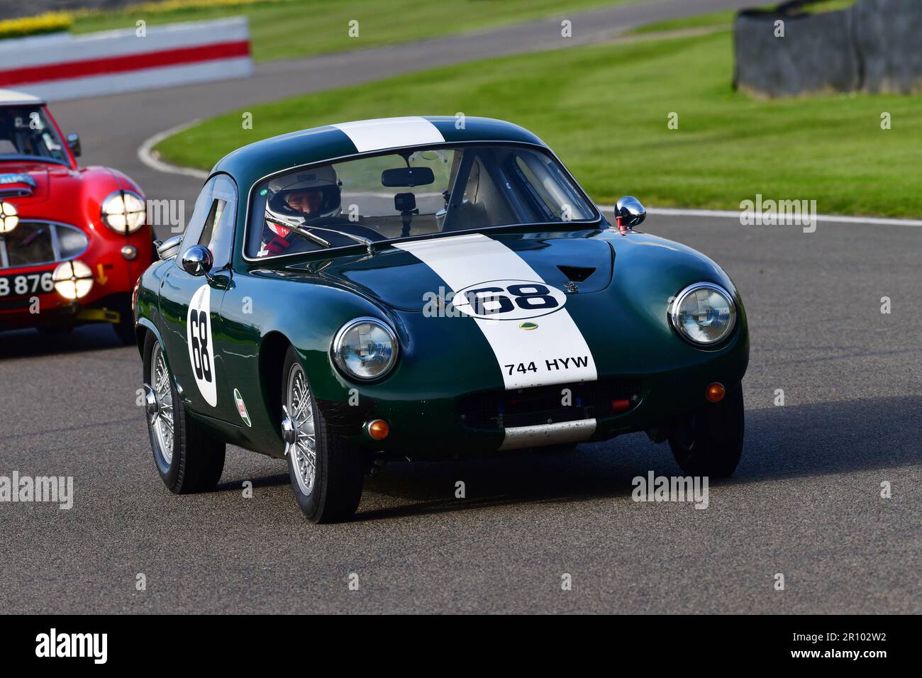 Moss Trophy, a single driver, twenty minute race for Closed cockpit ...