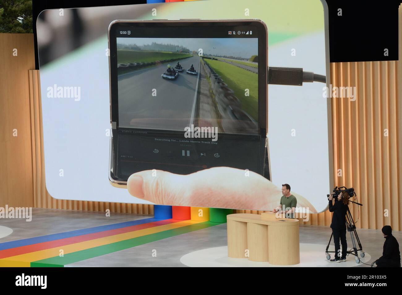 Mountain View, USA. 10th May, 2023. Google manager Dave Burke shows the ...