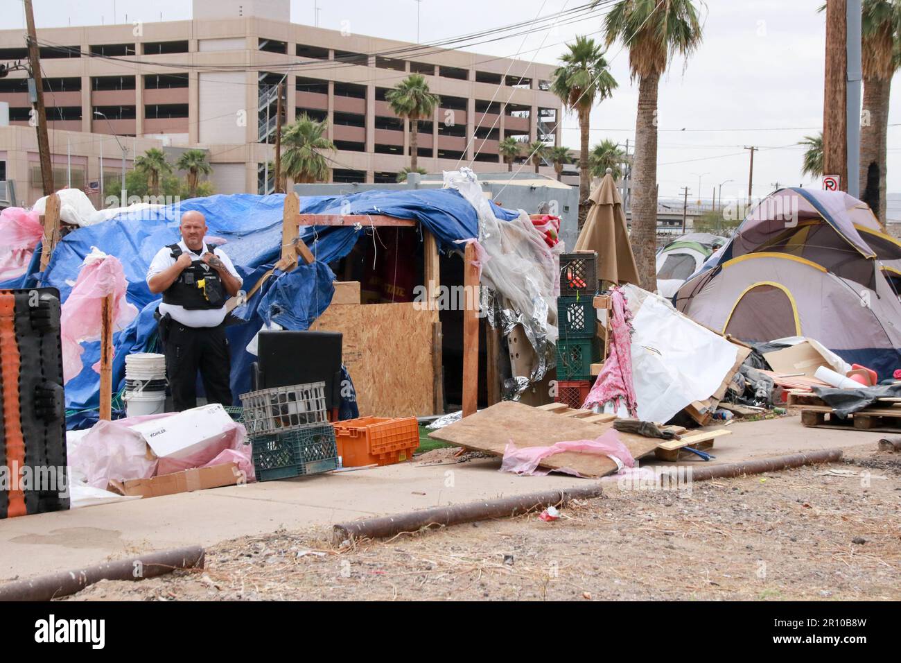 The city of Phoenix begins cleanup in ‘The Zone', a downtown Phoenix homeless encampment in ...