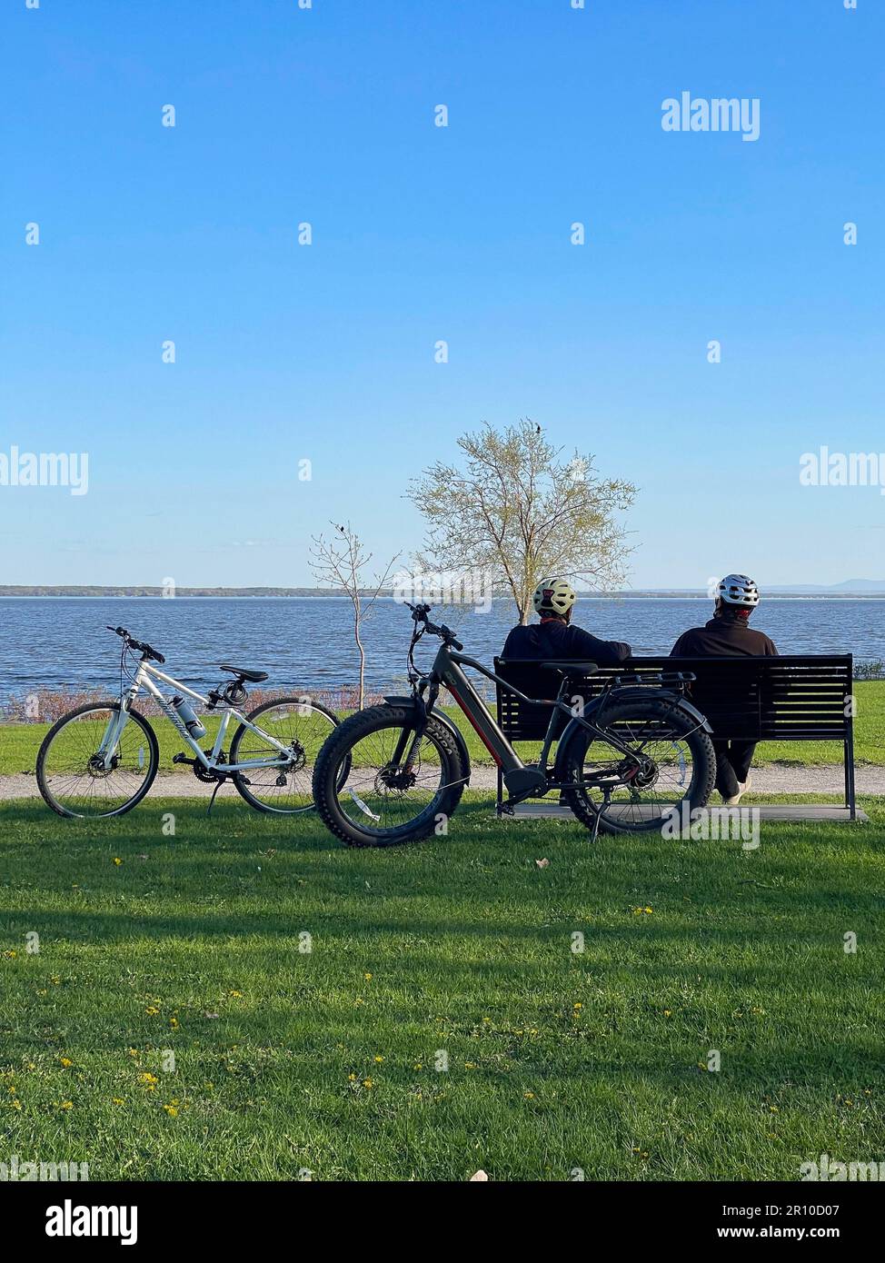 Two relaxation hi-res stock photography and images - Alamy