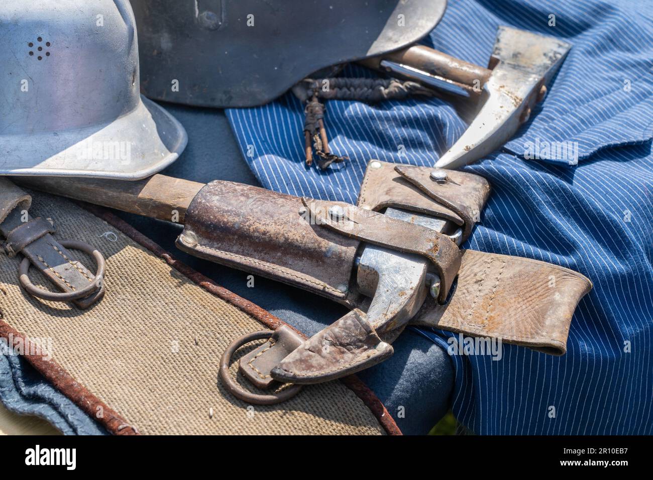 Antique firefighter equipment hi-res stock photography and images - Alamy