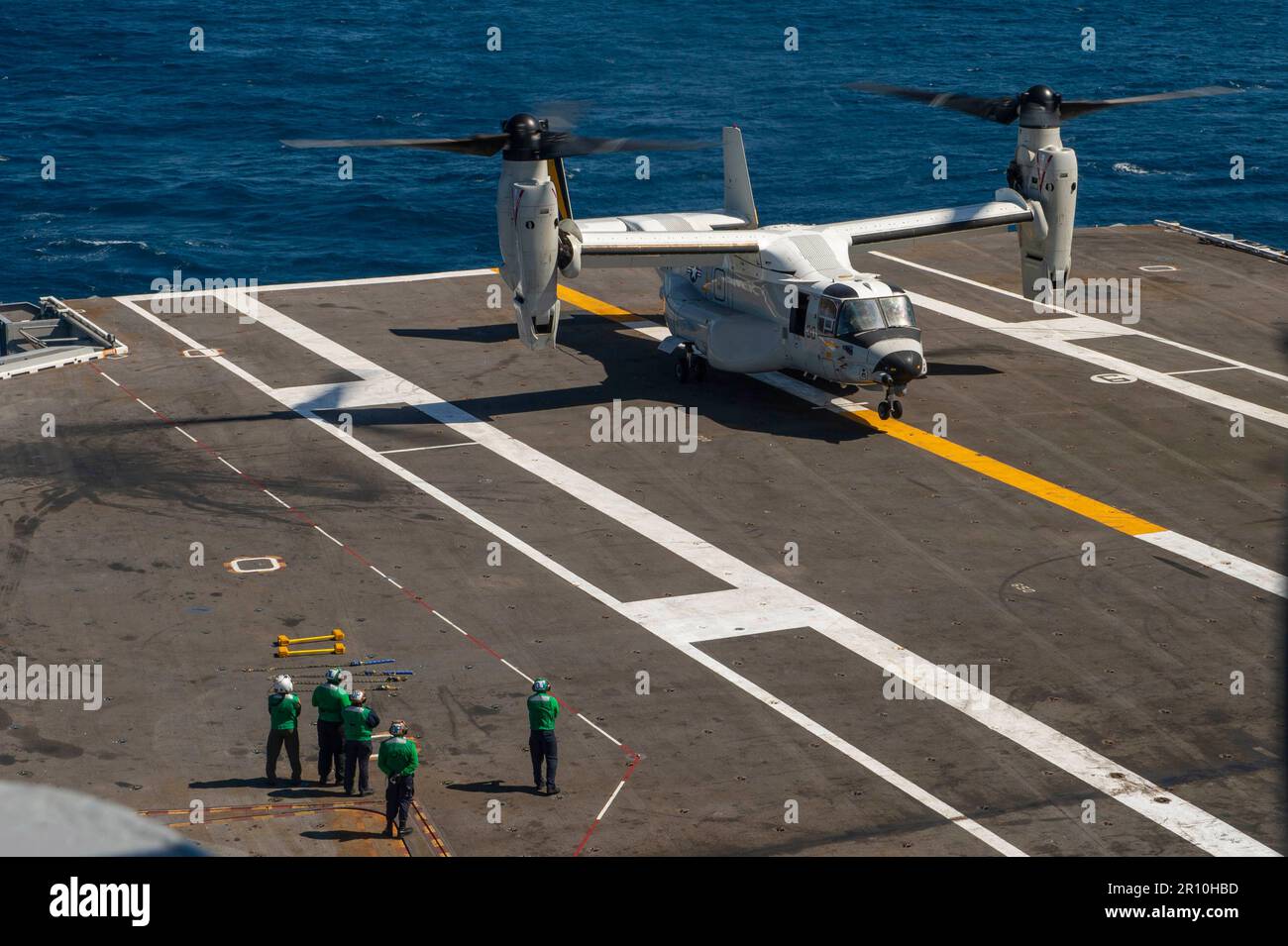 PACIFIC OCEAN (May 9, 2023) – A V-22 Osprey, assigned to the “Titans ...