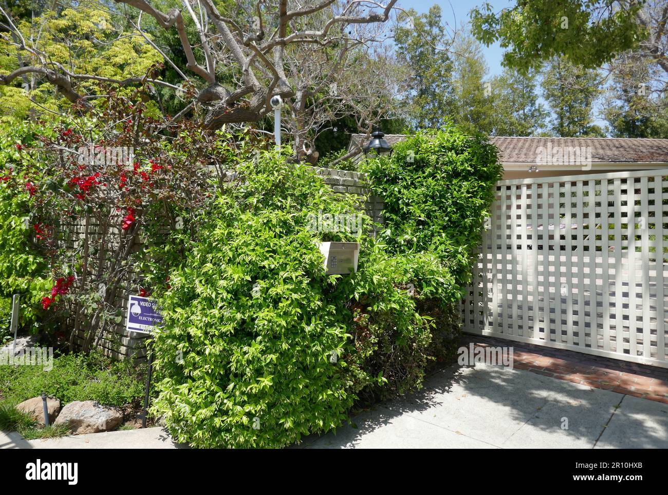 Los Angeles, California, USA 8th May 2023 Actor John Ritter and Actor ...