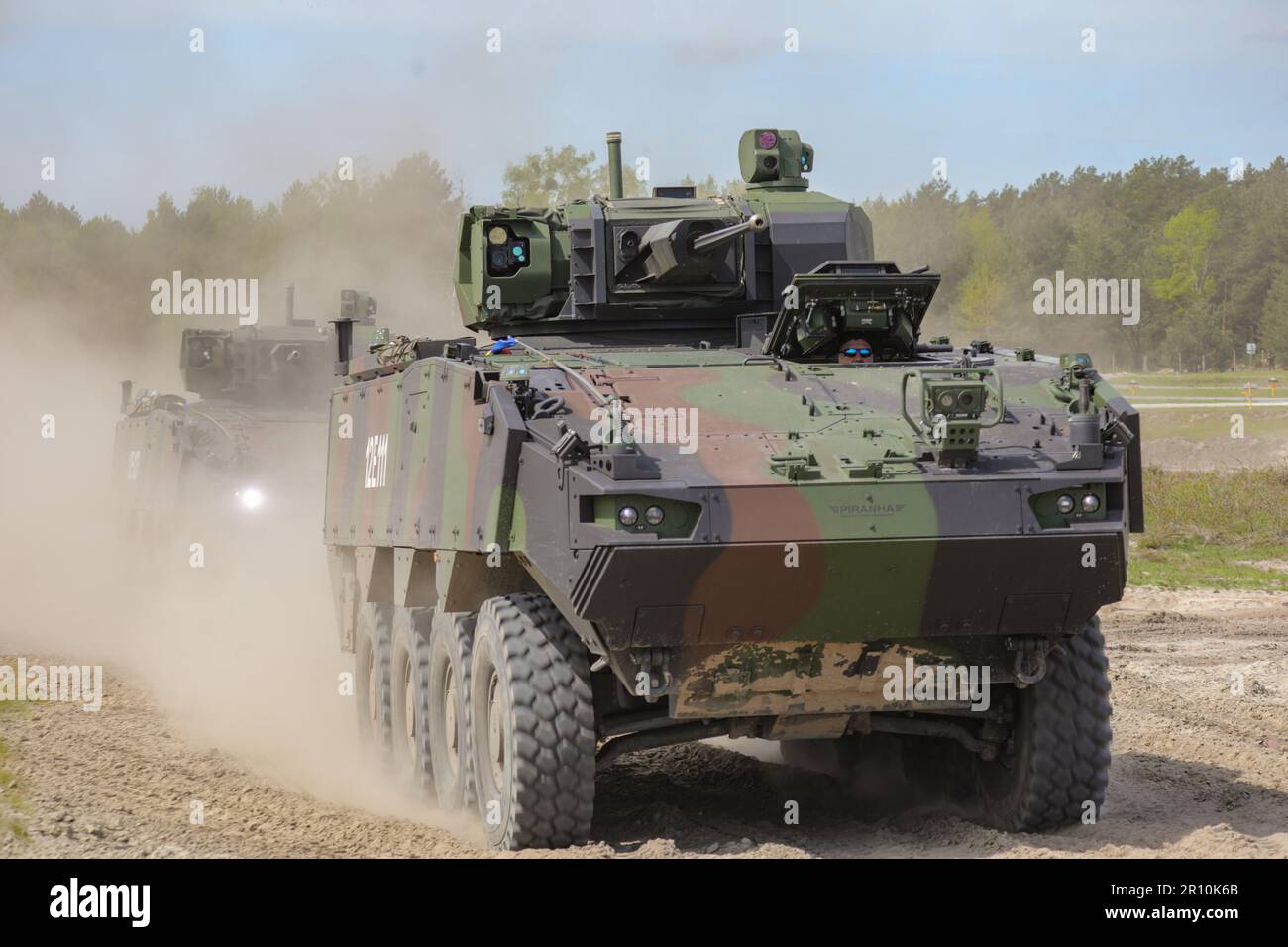 U.S. Soldiers assigned to Aggressor Company, 2nd Battalion, 70th Armor ...