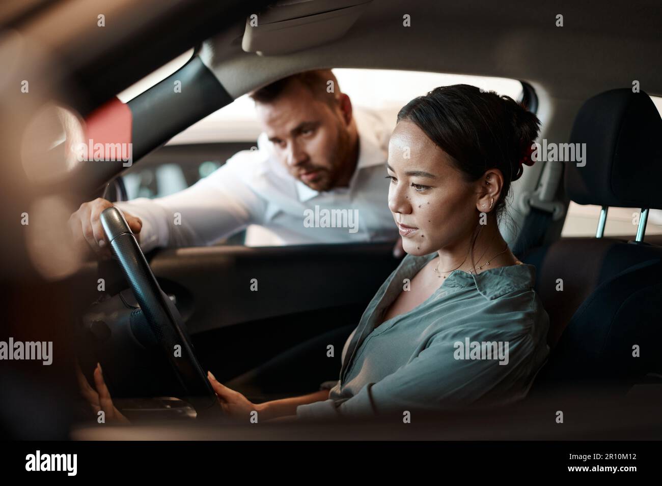 Give a tour hi-res stock photography and images - Alamy