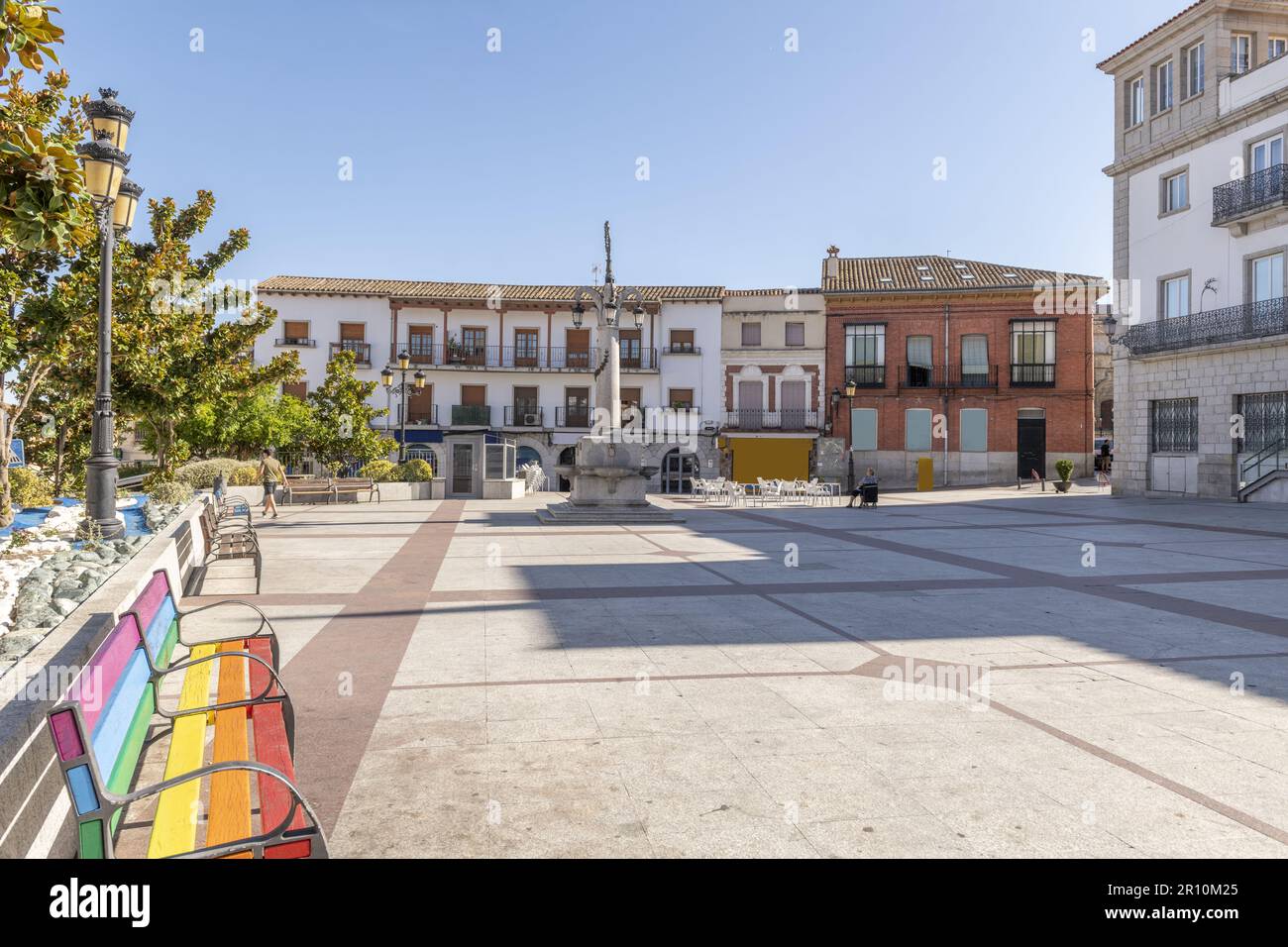 Empty town square and town hall in the hot hours of midday Stock Photo ...