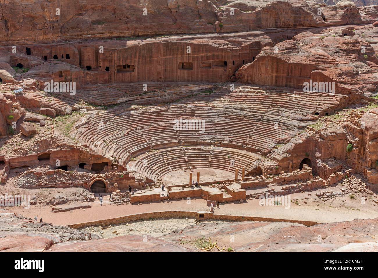 Theatre auditorium hi-res stock photography and images - Alamy