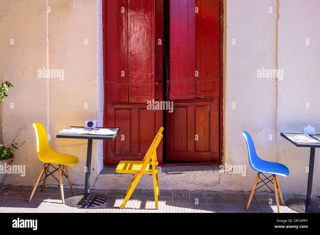 Uruguay, colonial streets of Colonia Del Sacramento in historic center ...
