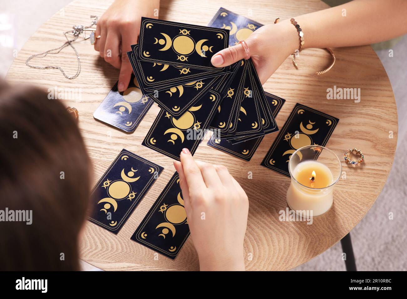 Card superstition tarot witch woman woman hi-res stock photography and ...