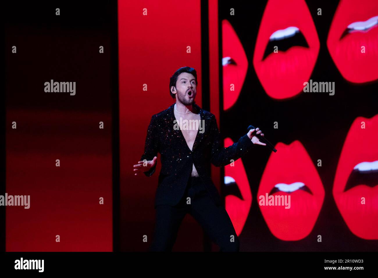 Eurovision smash hi-res stock photography and images - Alamy