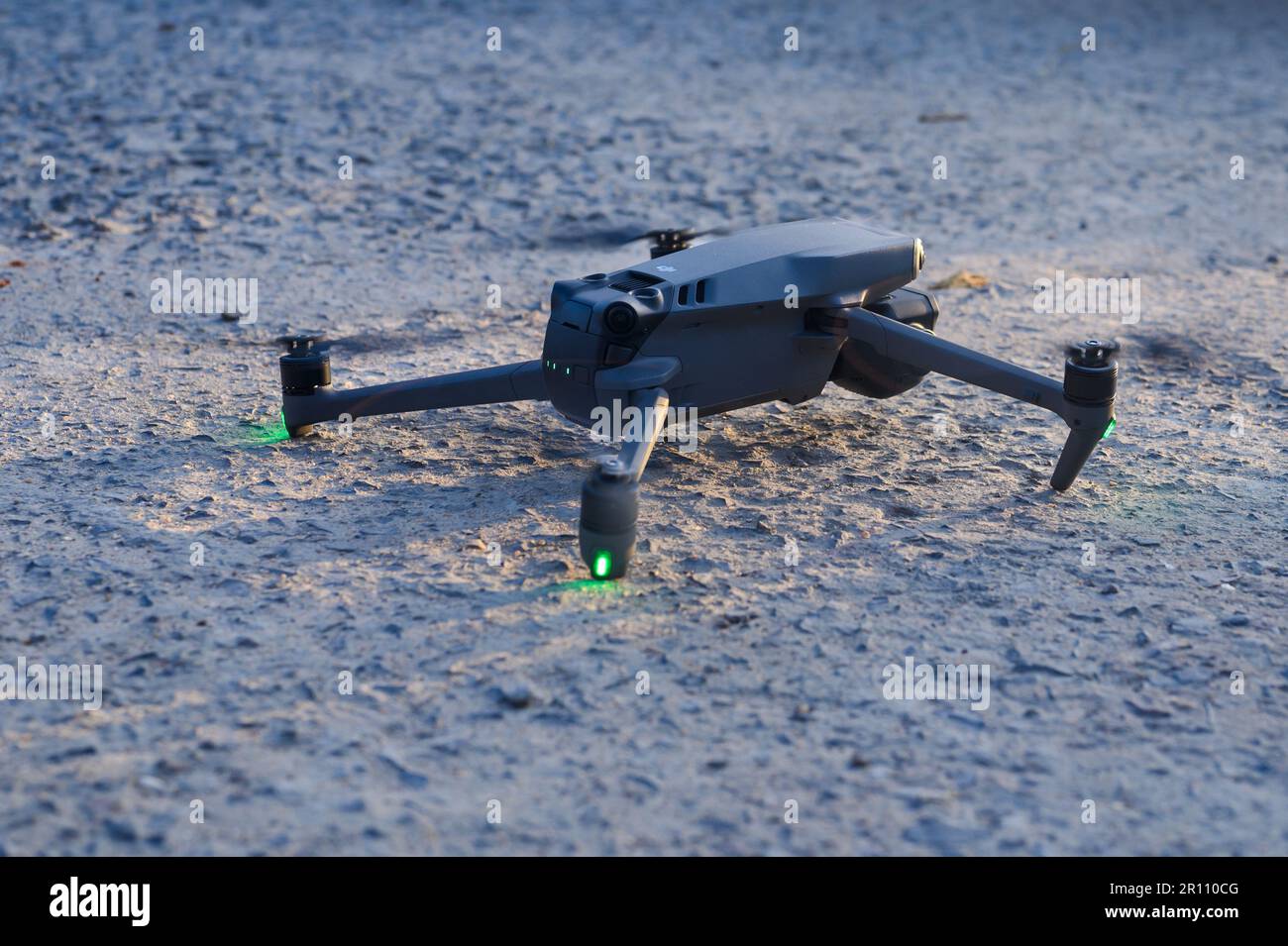 Dji mavic 3 photos hi-res stock photography and images - Alamy