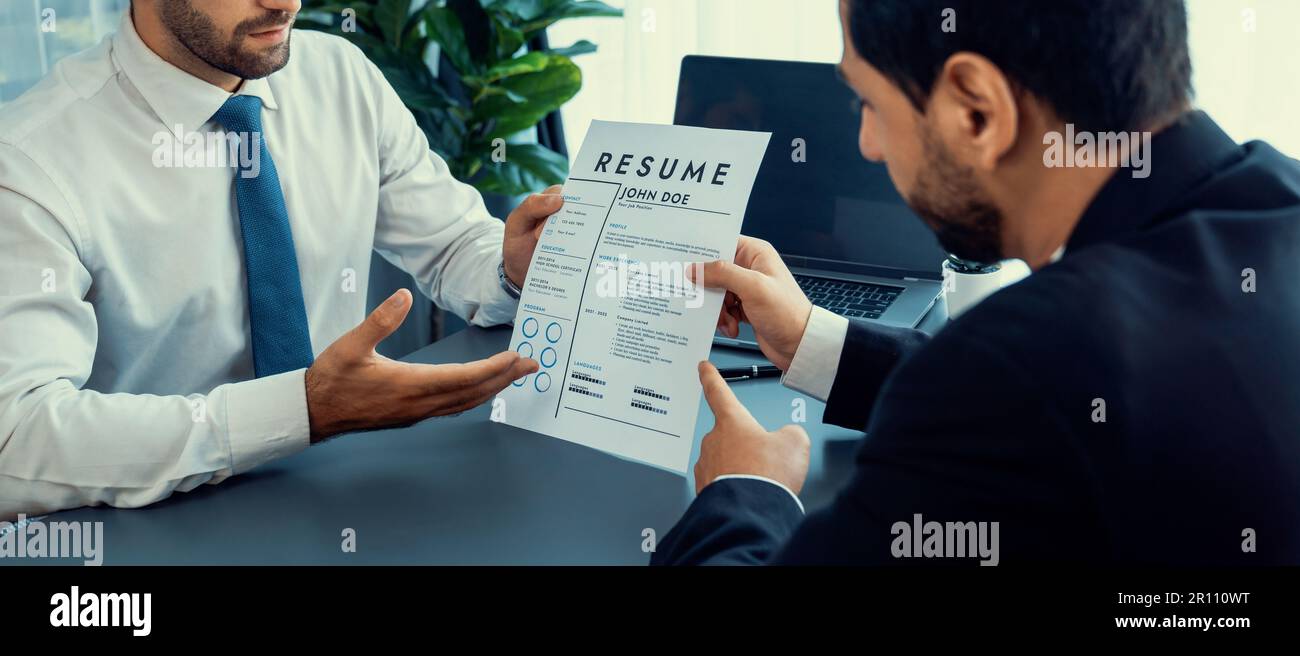Bad interview hi-res stock photography and images - Alamy