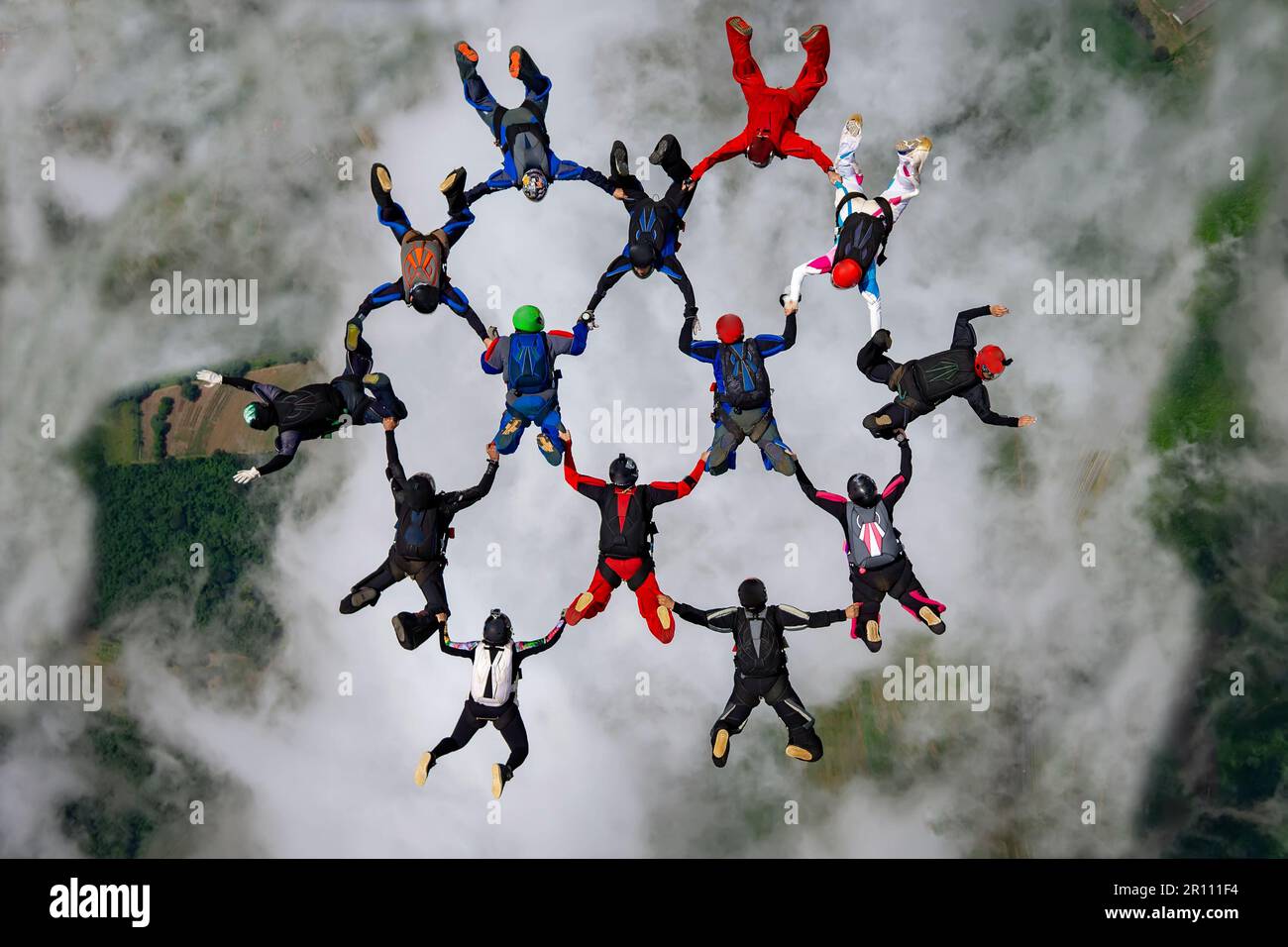 Skydiver beautiful team work formation Stock Photo - Alamy