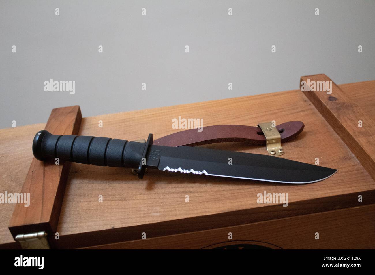 Kabar knife hi-res stock photography and images - Alamy
