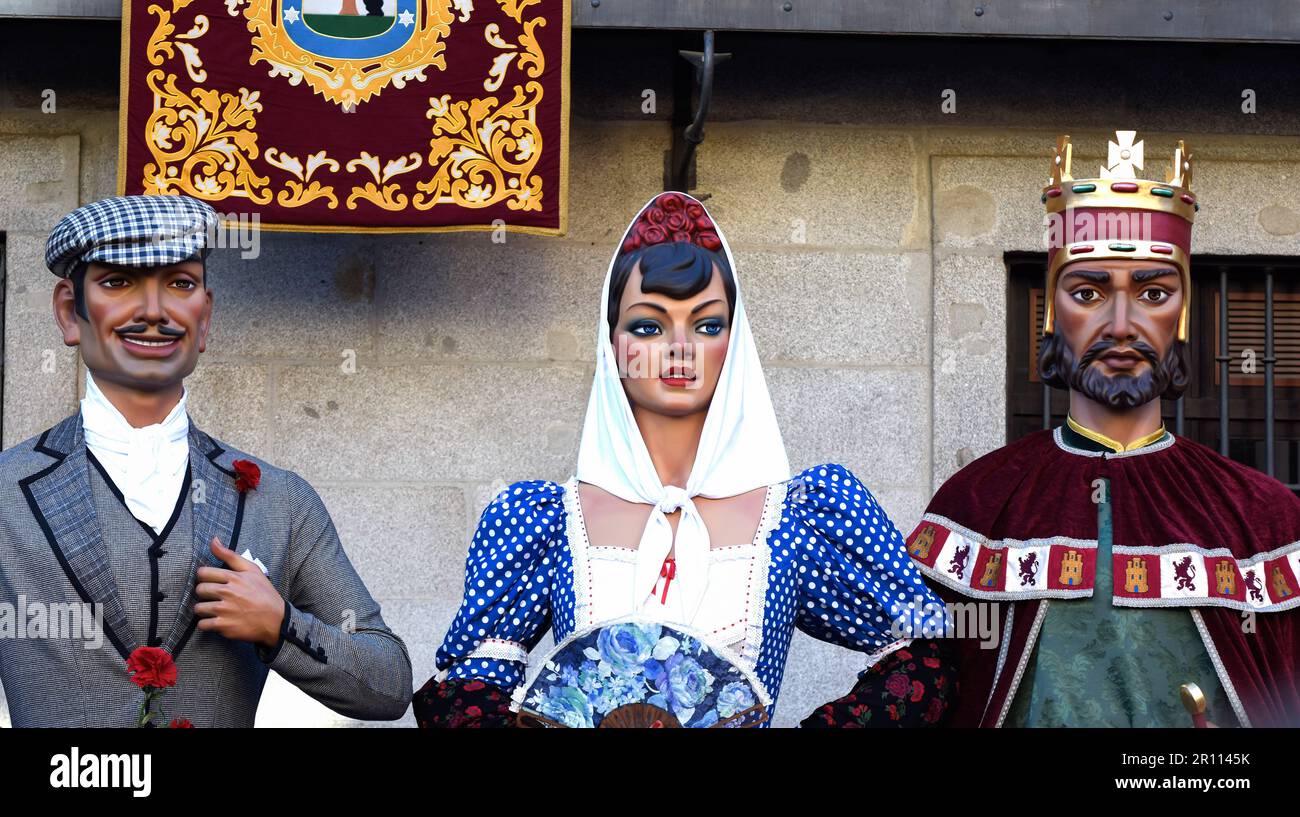 Cabezudos chulapo hi-res stock photography and images - Alamy