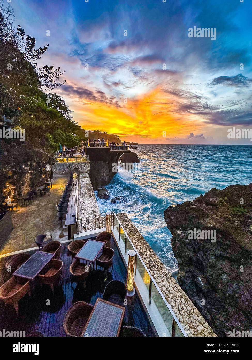 Rock bar in Jimbaran, Bali, Indonesia Stock Photo - Alamy