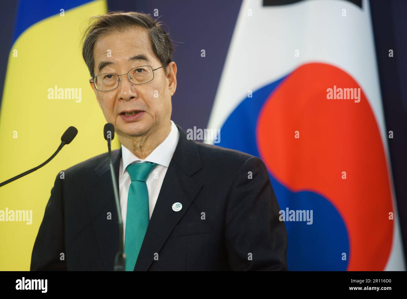 Bucharest, Romania. 10th May, 2023: South Korean Prime Minister Han ...