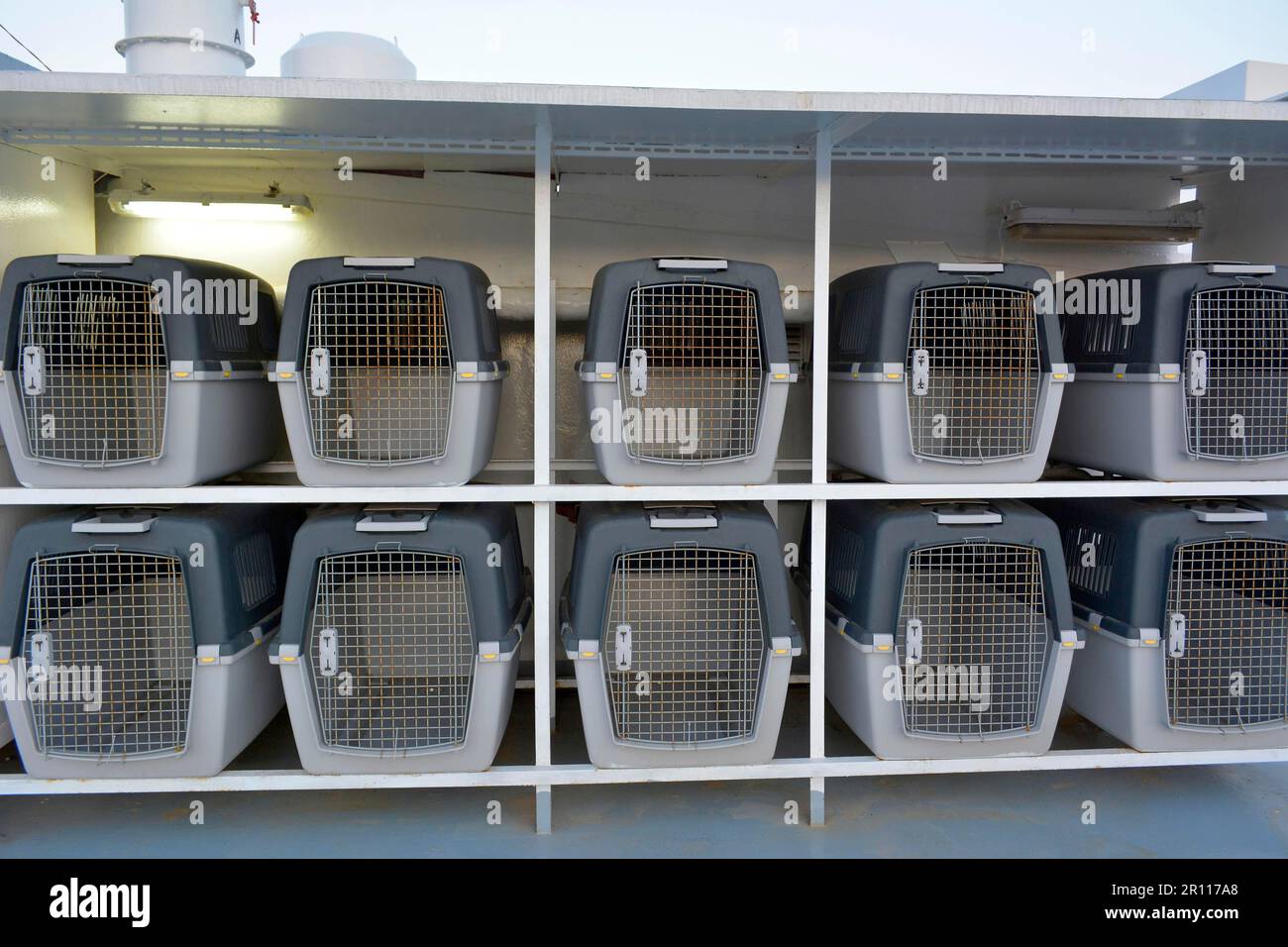 Italy ferry service hi-res stock photography and images - Alamy