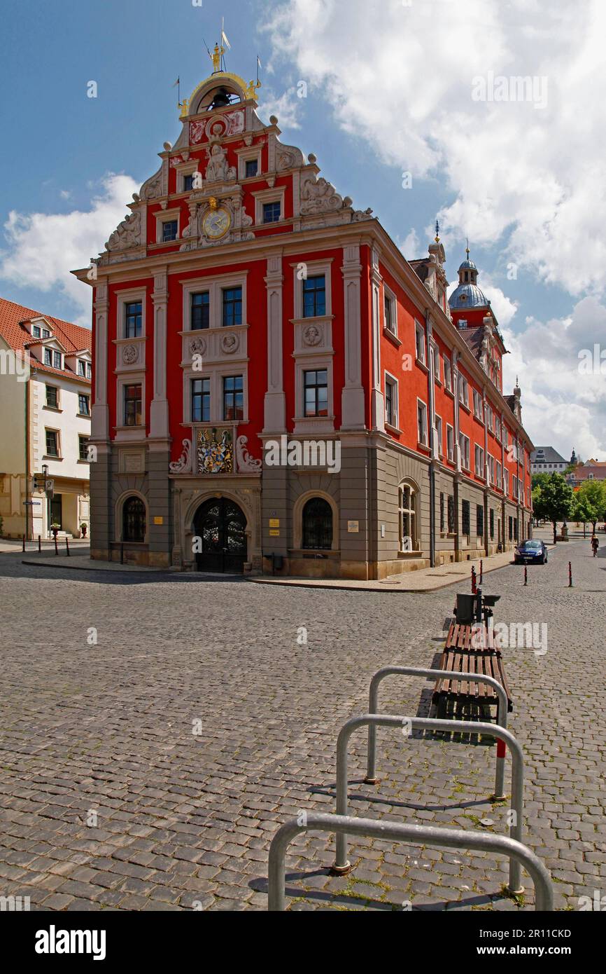 Main market square and historic town hall, built 1567-1574, residential ...