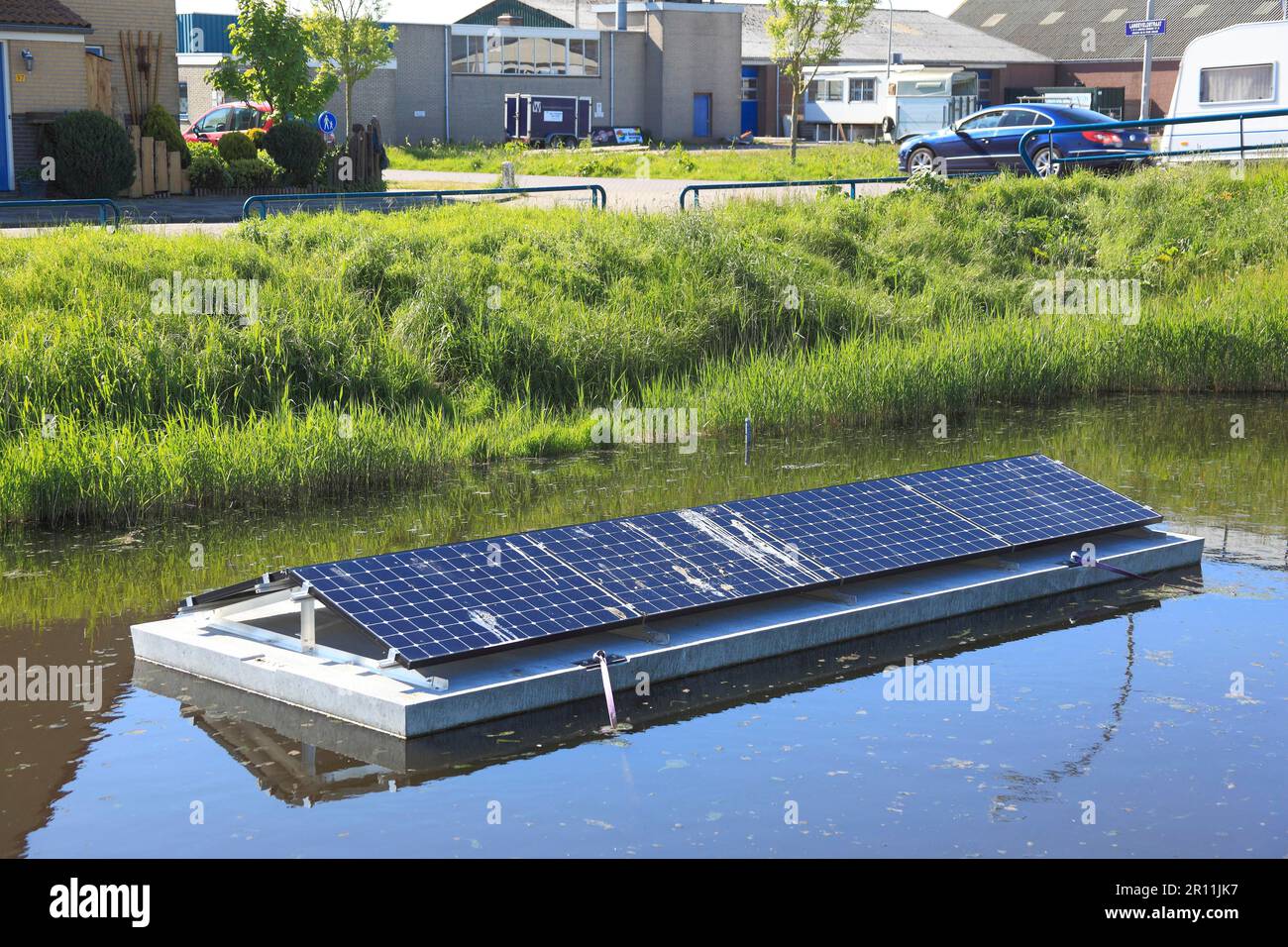 Outdoor power system hi-res stock photography and images - Alamy