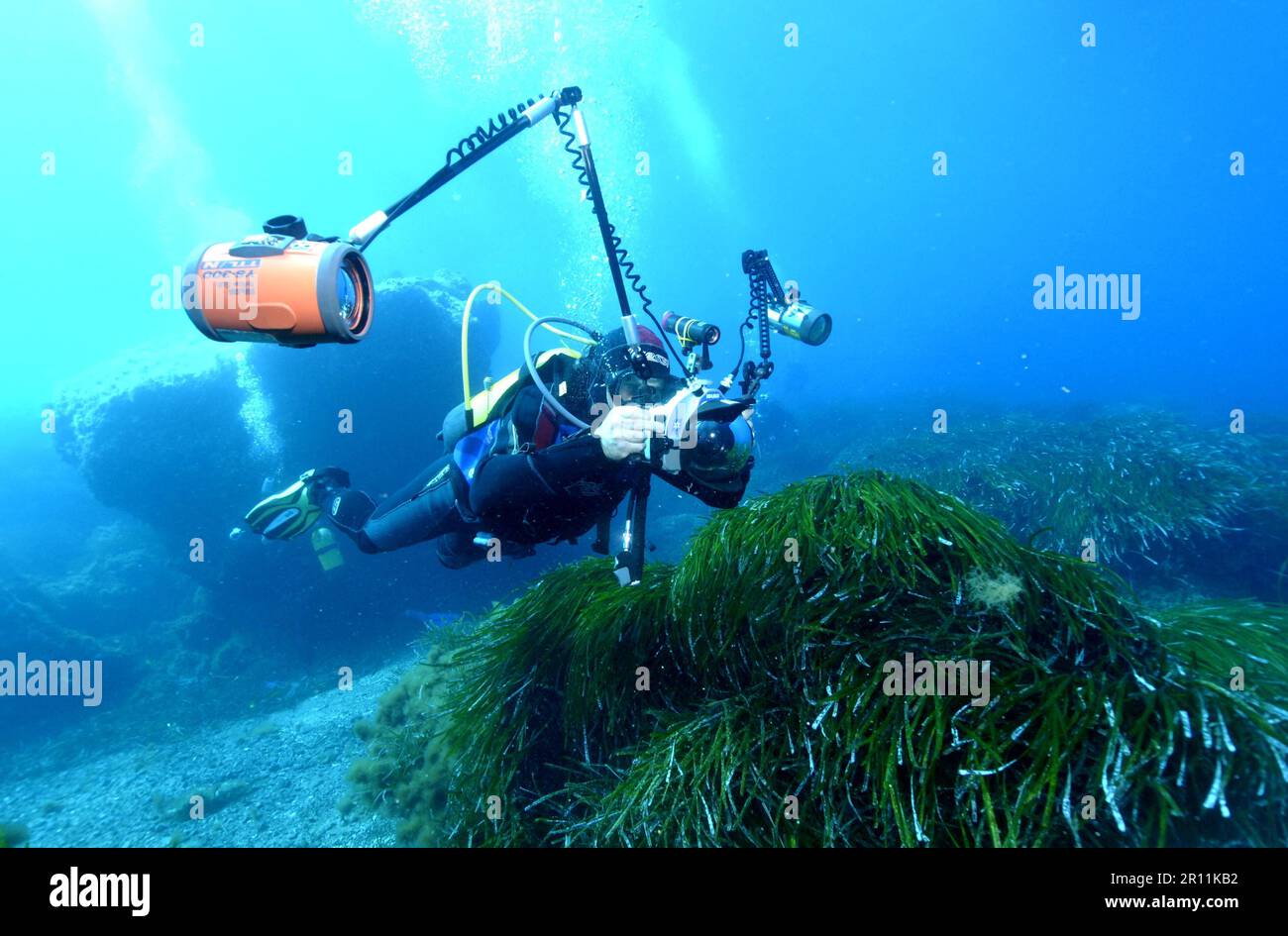 Underwater photographer in the Mediterranean, underwater camera ...
