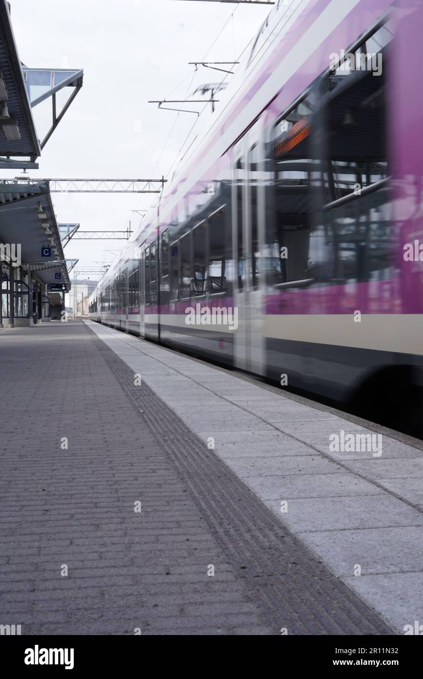 Arriving at trainstation hi-res stock photography and images - Alamy