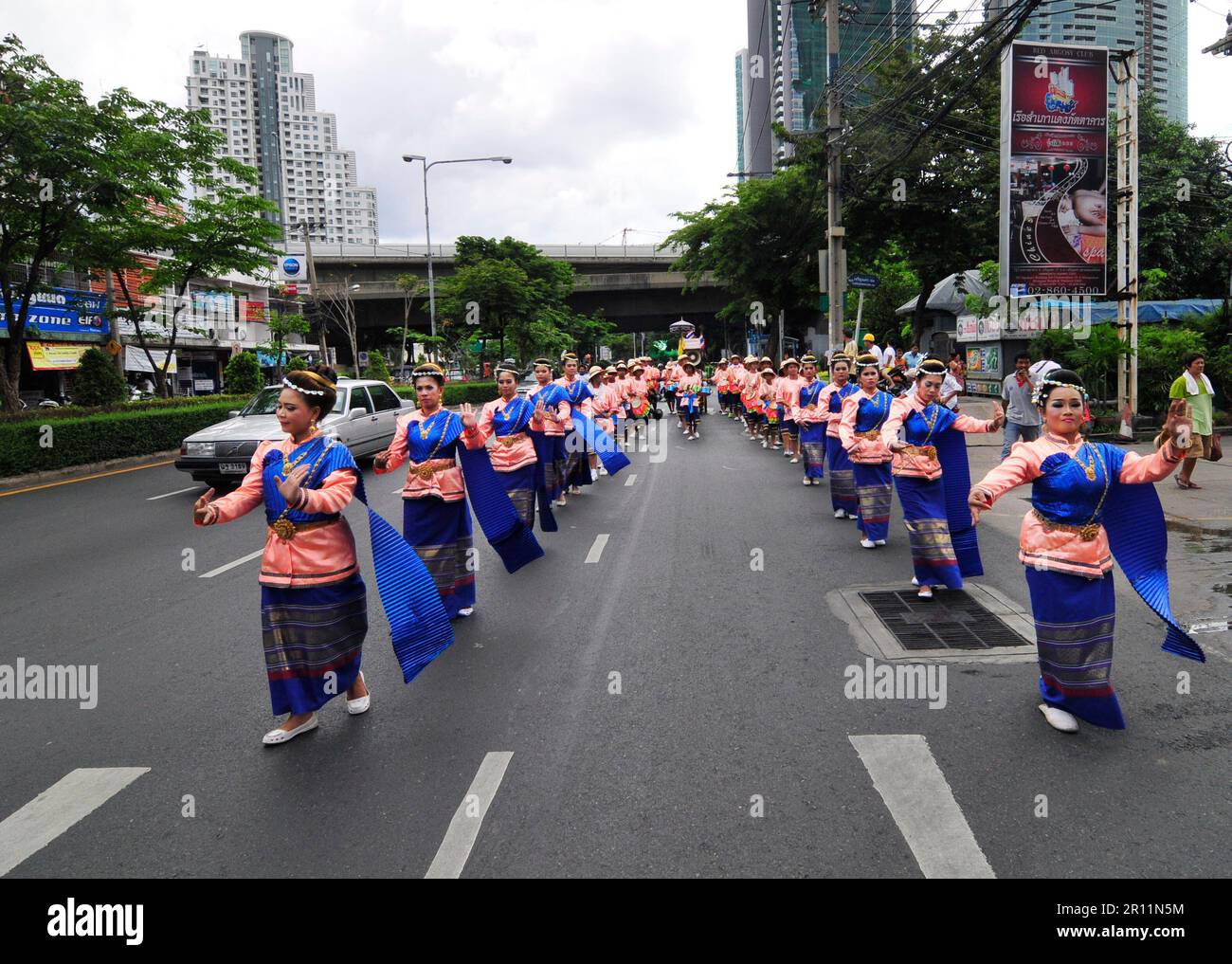 A colorful parade along Charoen Nakhon Rd in Bangkok, Thailand Stock ...