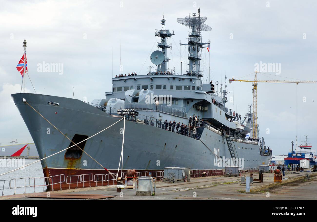 Russia training vessel 210, lead ship of Smolnyy-class (project 887) to ...