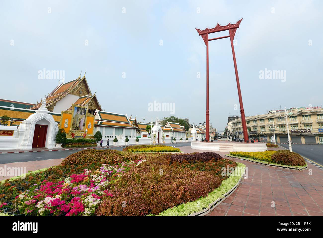 The Giant Swing by the Wat Suthat in Bangkok, Thailand Stock Photo - Alamy