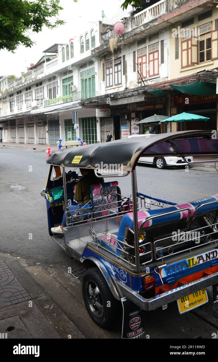 Colorful Tuktuks ( Traditional Thai motored Three Wheeler taxi ) in Bangkok, Thailand Stock ...