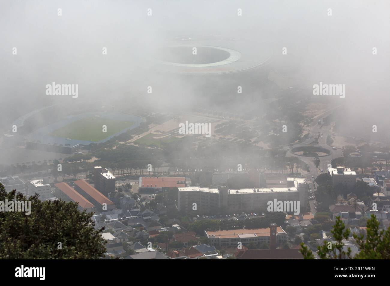Cape Town, Western Cape, South Africa - May the 8th 2023: Advection Fog ...