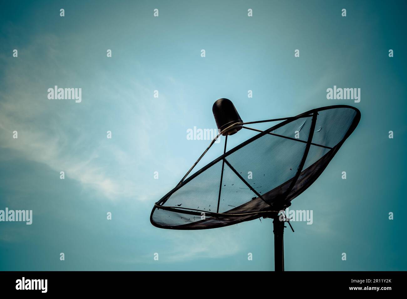 Satelite dish on old building hi-res stock photography and images - Alamy