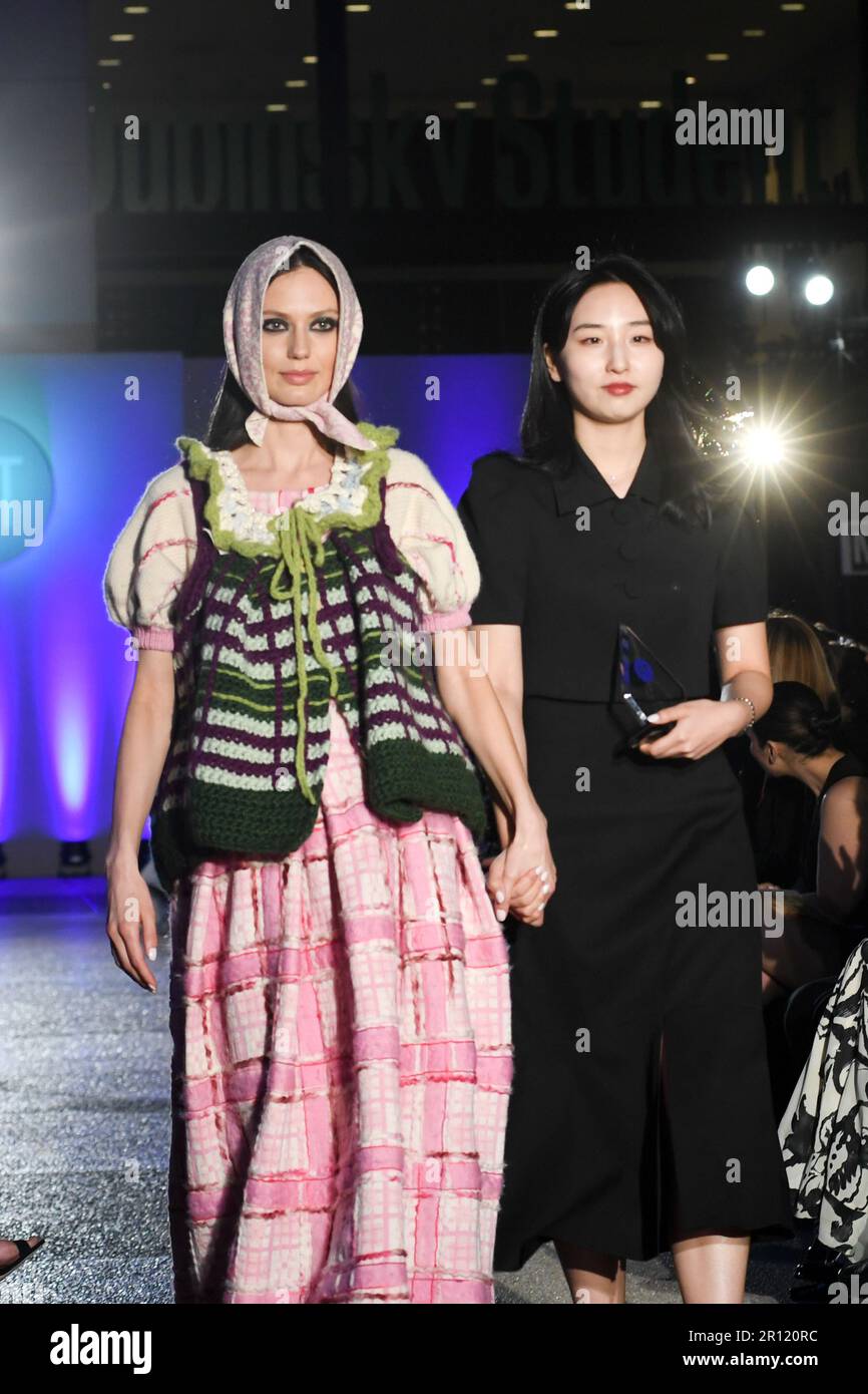 New York, USA. 10th May, 2023. Model walking on the runway at the ...