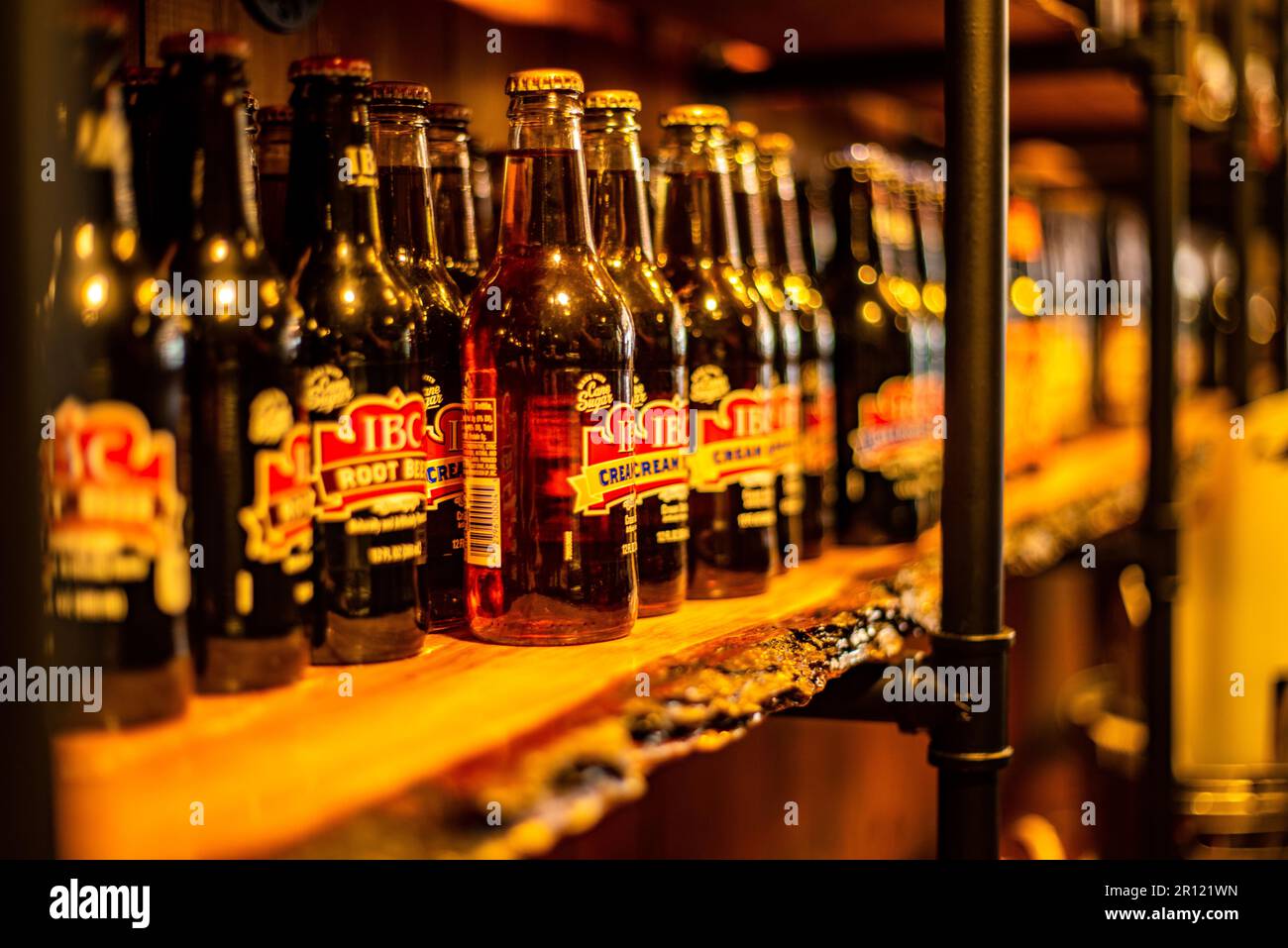 Root beer, shelf hi-res stock photography and images - Alamy