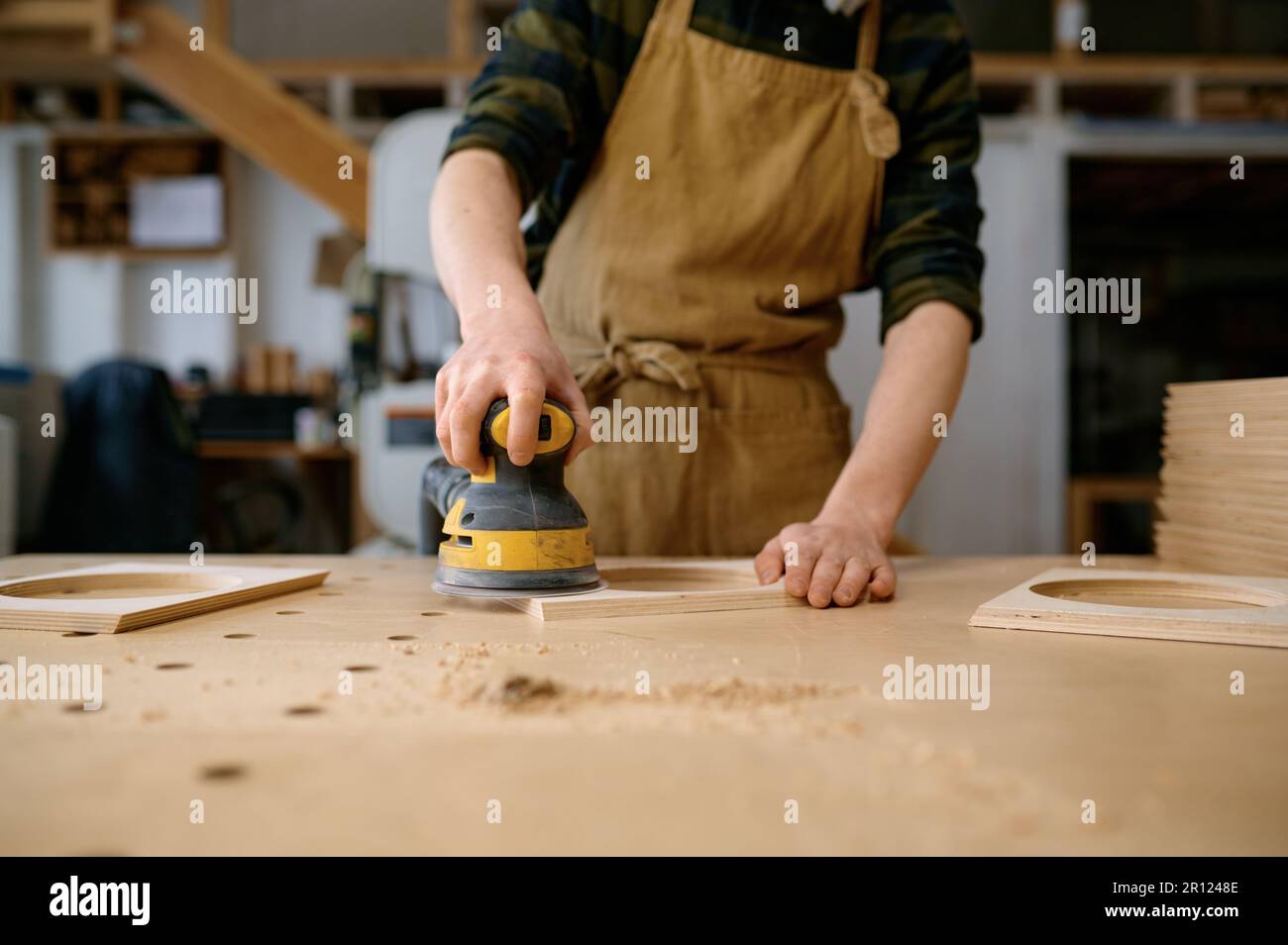 Eccentric machine hi-res stock photography and images - Alamy