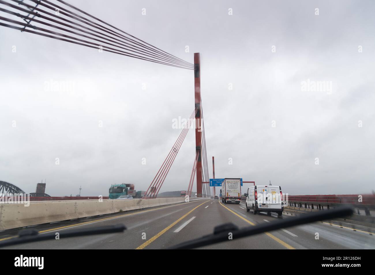 German autobahn dusseldorf hi-res stock photography and images - Alamy