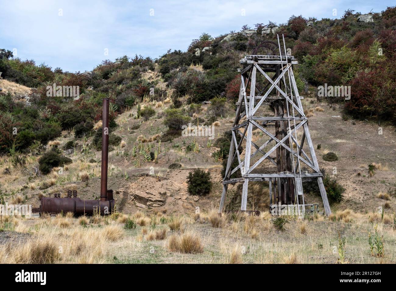 Old boiler at Golden Progress Mine, Oturehua, Central Otago, South ...