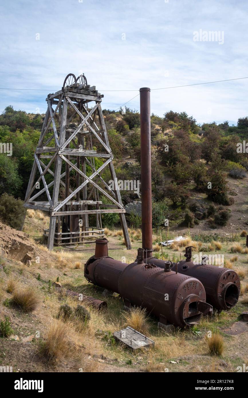 Old boiler at Golden Progress Mine, Oturehua, Central Otago, South ...